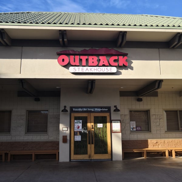 Outback Steakhouse - Steakhouse