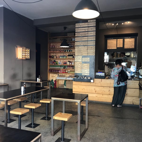 ORANGE BOX - Restaurant in Universität