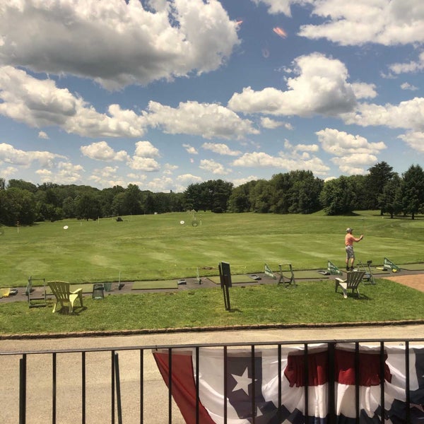 Valleybrook Country Club - 200 Golfview Dr