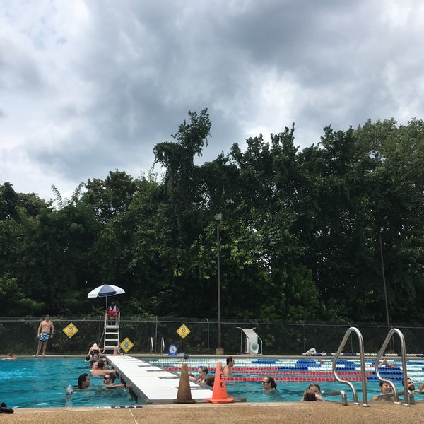 Photos at Francis Pool - West End - 9 tips from 701 visitors