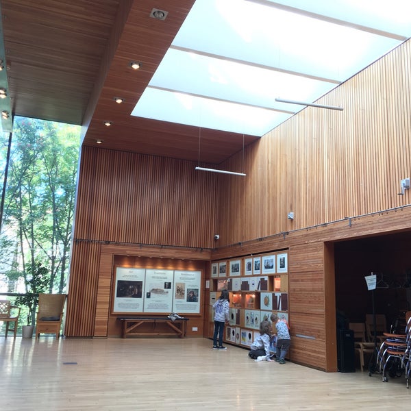 Scottish Storytelling Centre - Museum in Edinburgh