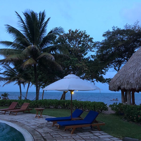 Turtle Inn - Placencia village