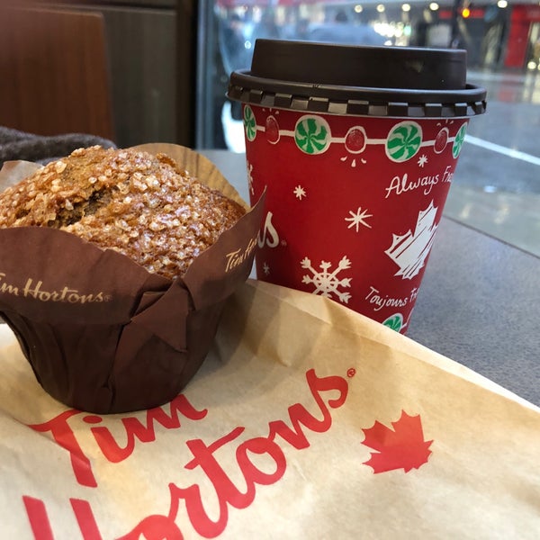 Tim Hortons - Church and Wellesley - 555 Yonge St