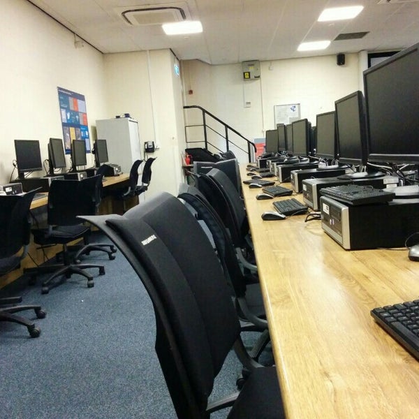 Shackleton Building (no. 44)