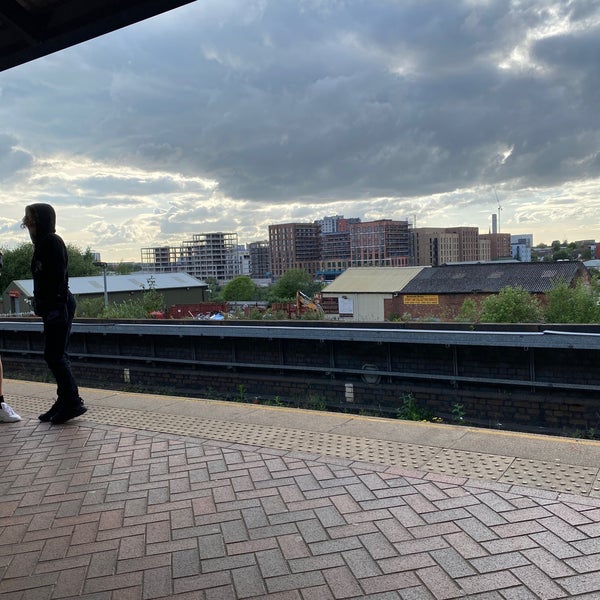 Cornbrook Metrolink Station - Cornbrook Ave