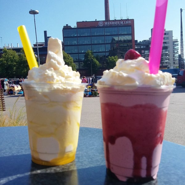 Kitty's Milkshake Bar (Now Closed) - Ice Cream Parlor in Kamppi