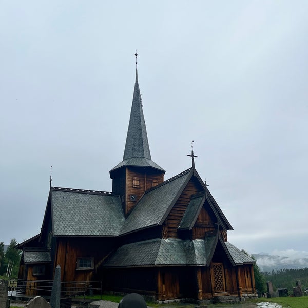 Hedalen stavkirke - Church in Hedalen