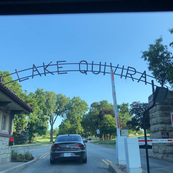 Lake Quivira Country Club - 3 tips
