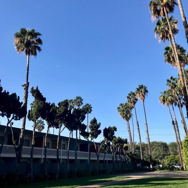 Photos at Anaheim Plaza Hotel & Suites - The Anaheim Resort - 19 tips