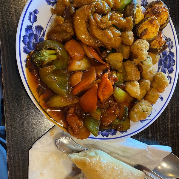 Dong's Chinese Buffet - 12 tips from 328 visitors