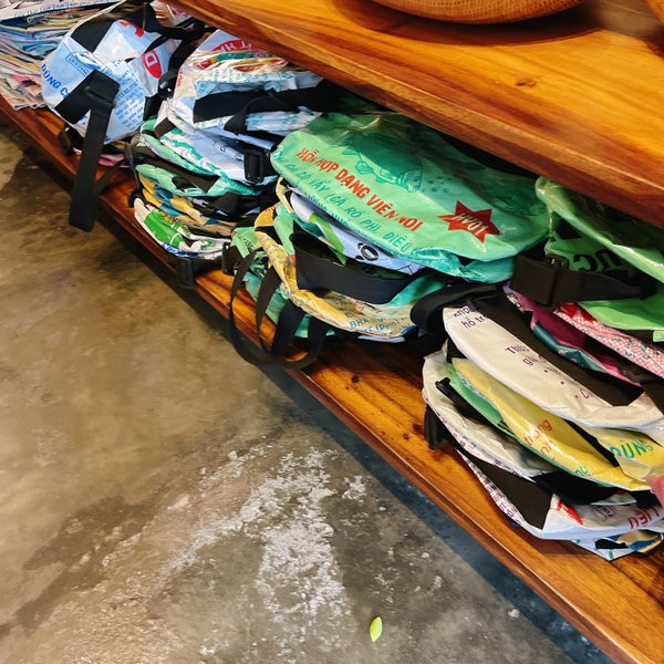 Saigon Kitsch - Souvenir Store