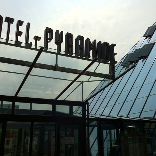 Hotel-Pyramide (Now Closed) - 5 tips