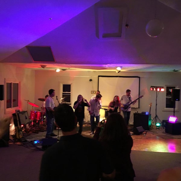 Mantua Swim and Tennis Club - 9330 Pentland Pl