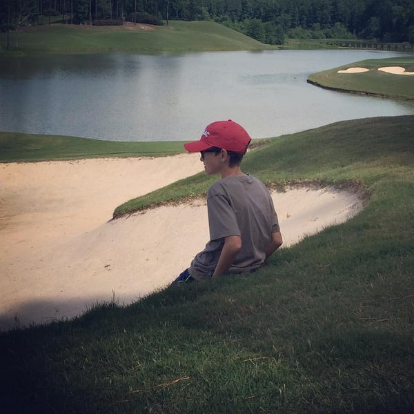 Hawks Ridge Golf Club - Golf Course