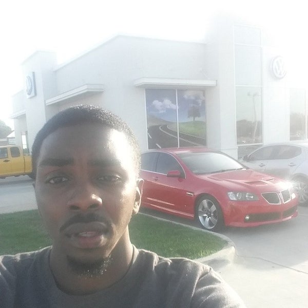 Metro Volkswagen Service Center (Now Closed) - Car Dealership