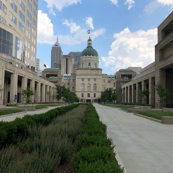 Indiana Government Center South - Government Building in Downtown ...