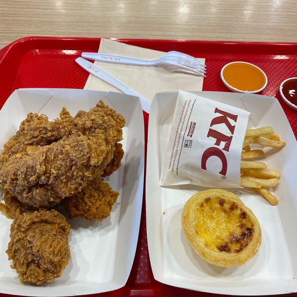 KFC (เค เอฟ ซี) - Fast Food Restaurant in Thanyaburi