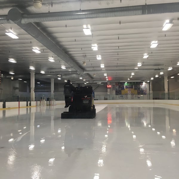 Palisades Center Ice Rink - Skating Rink in West Nyack