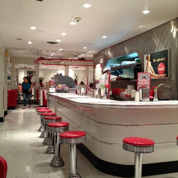 Ruby's Diner - 16 tips