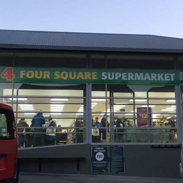 Four Square - Convenience Store in Queenstown