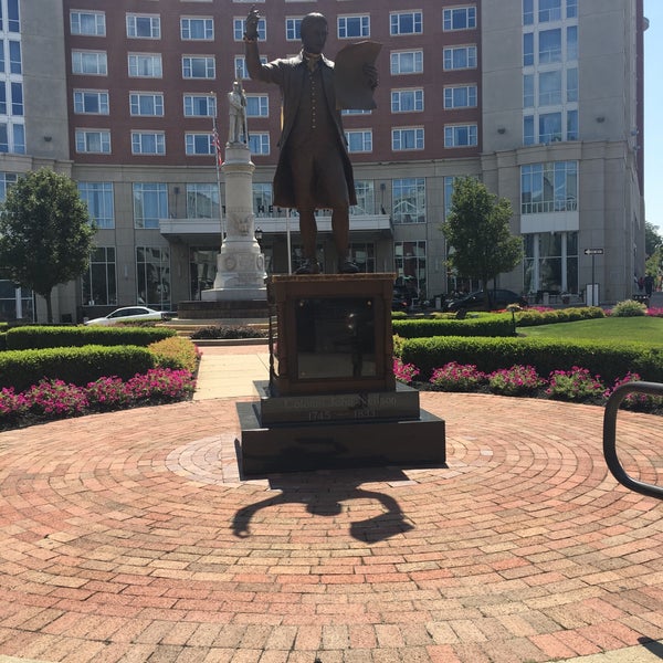 Monument Square Park - New Brunswick, NJ