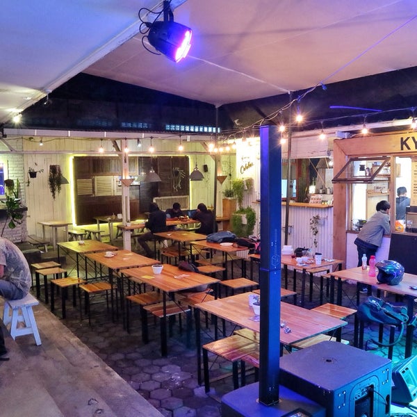 Kafe Ruang Putih - 4 tips from 145 visitors