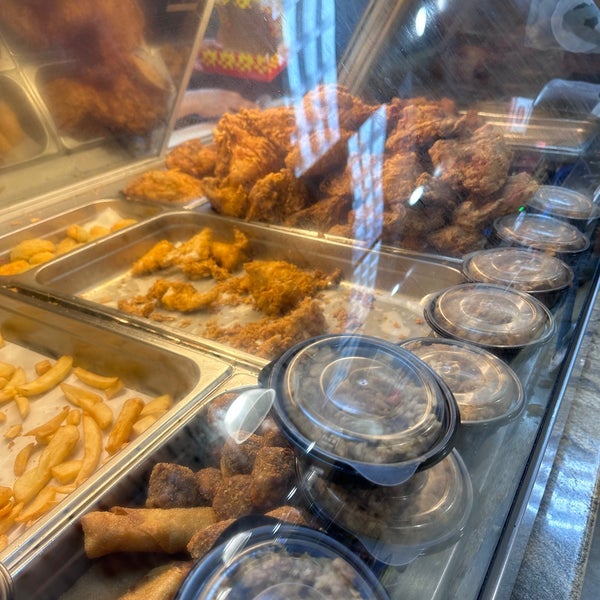 Brother's Food Mart And Fried Chicken - Central Business District - 17 tips