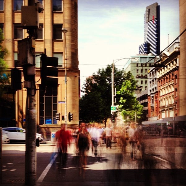 Yes Optus - Melbourne CBD - 300 Collins St