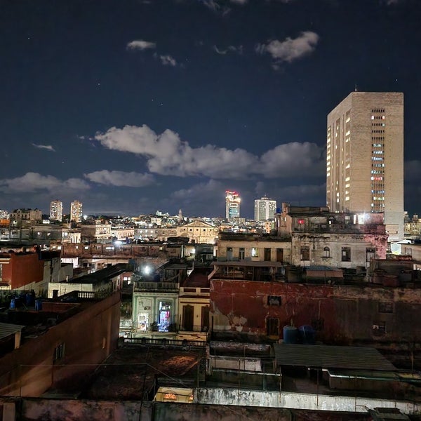 Mirador Rooftop Bar - 4 tips from 100 visitors