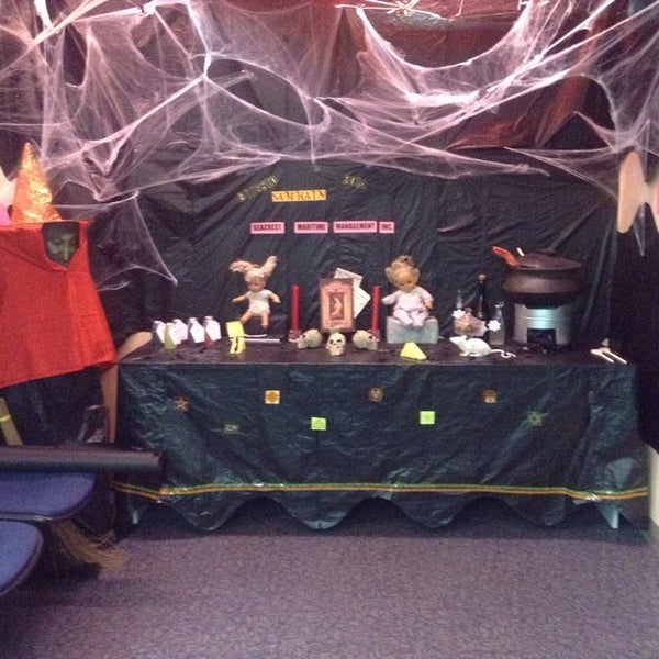 Seacrest Maritime Management - Office in San Lorenzo