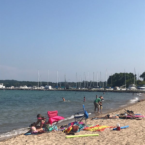 Suttons Bay Beach and Marina - 5 tips