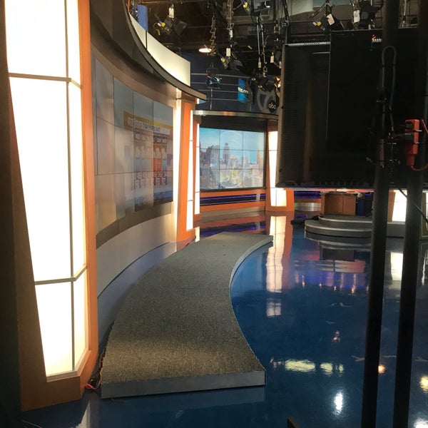 WXYZ ABC 7 - TV Station in Detroit