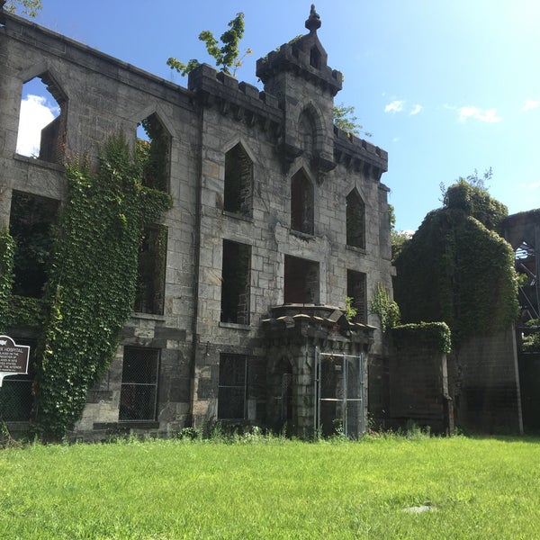 Smallpox Hospital - Roosevelt Island - 10 tips from 1030 visitors