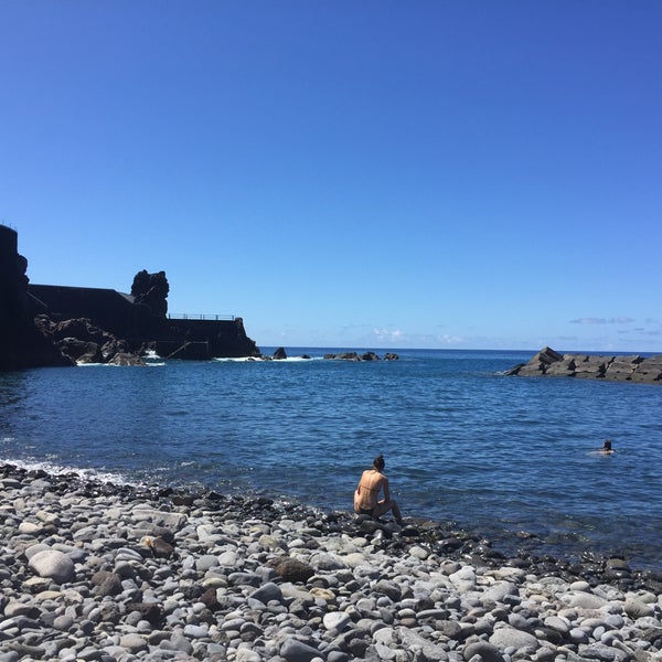 Praia da Ponta do Sol - Beach