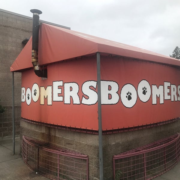 Boomers - 1335 N Hayden Island Dr