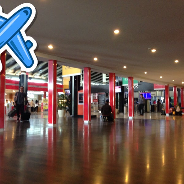 Terminal 1C - 236 tips from 38527 visitors