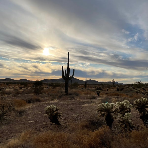 Apache Wash Trailhead - Hiking Trail in Phoenix