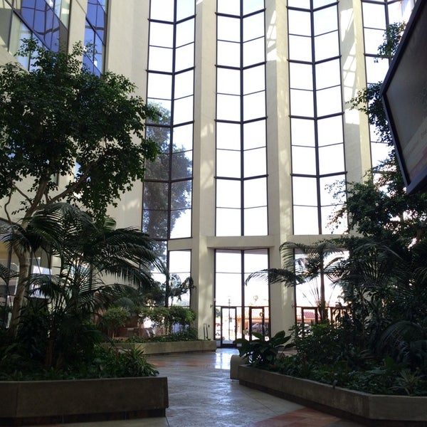 Encino Atrium - 3 tips