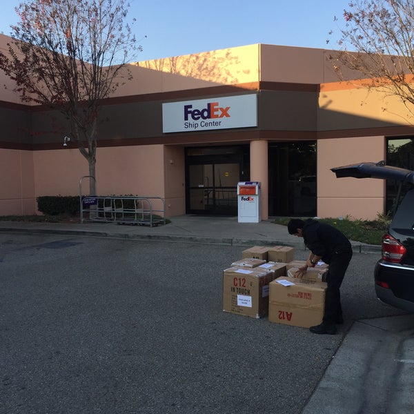 FedEx Ship Center - 1081 Fullerton Rd