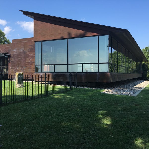 Nathalie P. and Alan M. Voorhees Archaearium - Historic Site in Jamestown