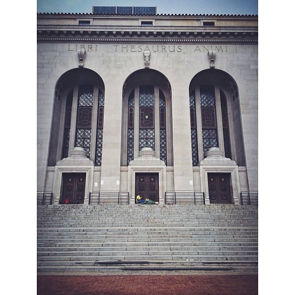 Johannesburg City Library - Library in Downtown Johannesburg