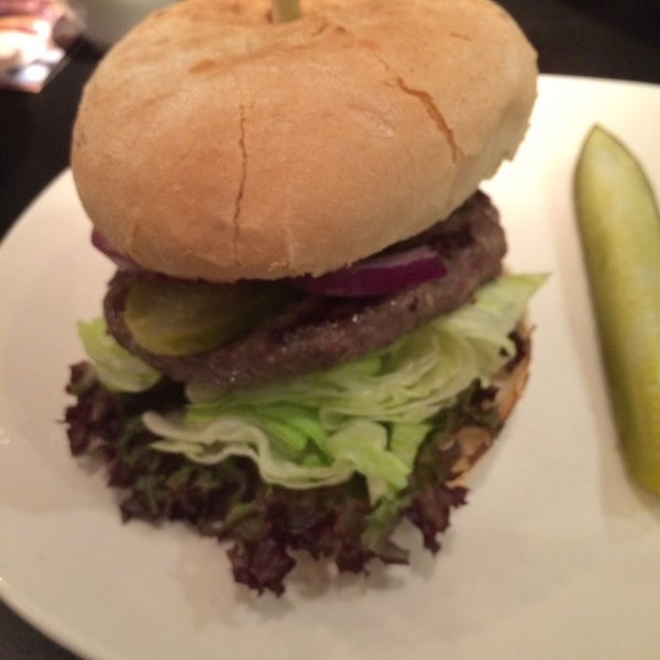 Ellis Gourmet Burger - Burger Joint