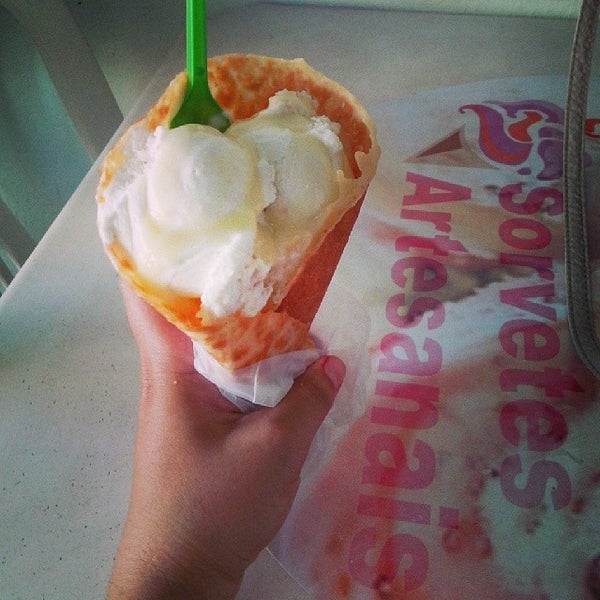 Sorvetes Artesanais (Tio Beto) - Ice Cream Parlor in Recife