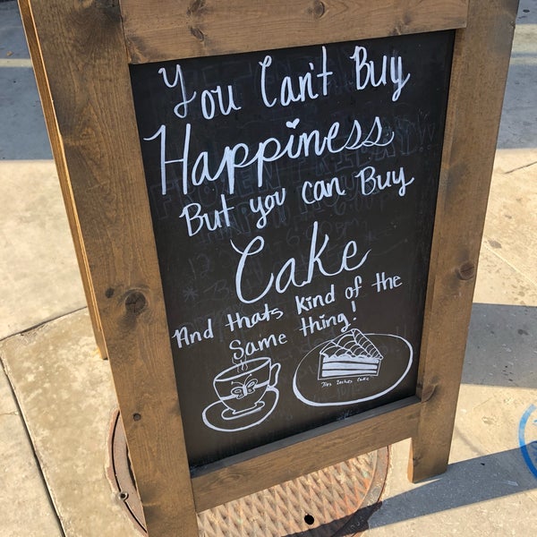 La Monarca Bakery - Bakery in Los Angeles