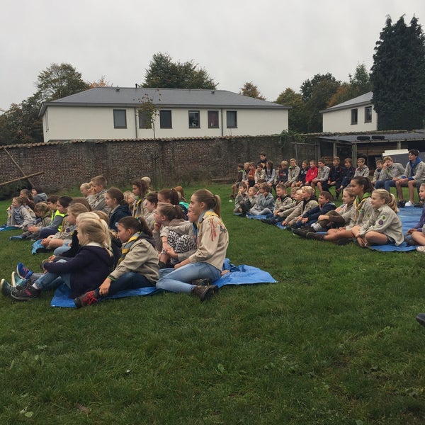 Scouts en Gidsen Nieuwland - 101 visitors