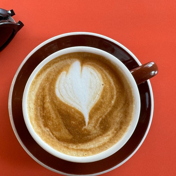 Kaja Gallery Cafe - 156 Maha Chai Road