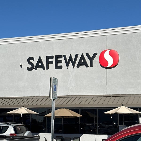 Safeway - 7177 E Tanque Verde Rd