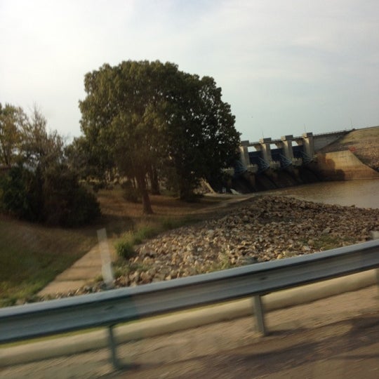 Hugo Dam - Sawyer, OK