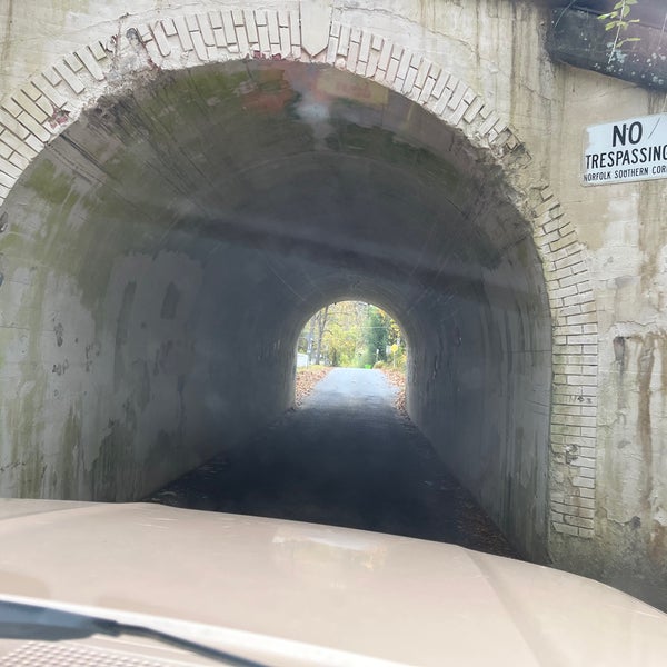 Bunny Man Bridge - Scenic Lookout in Fairfax Station