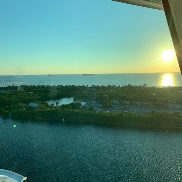 Photos at Port Everglades Terminal 29 - 4 tips